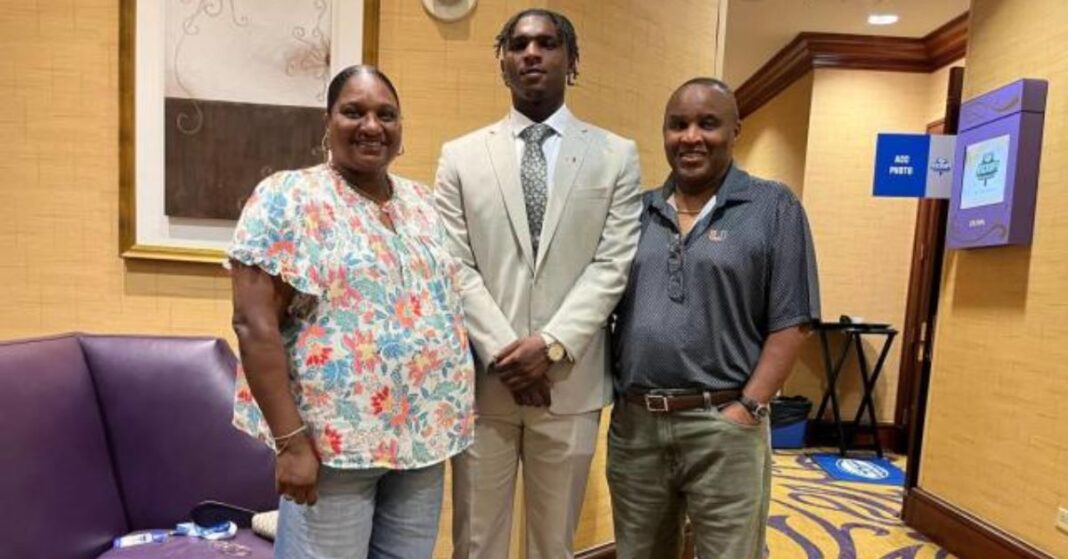 Miami QB Cam Ward Parents Patrice and Calvin Make The Long flight From ...