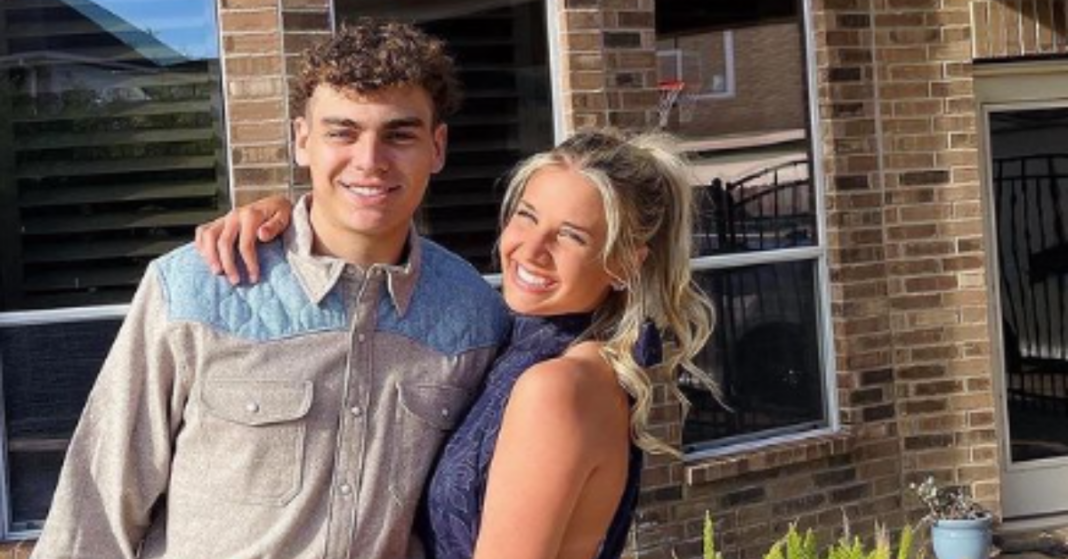 Texas A&M Aggies Quarterback Conner Weigman And Hope Griffin's ...